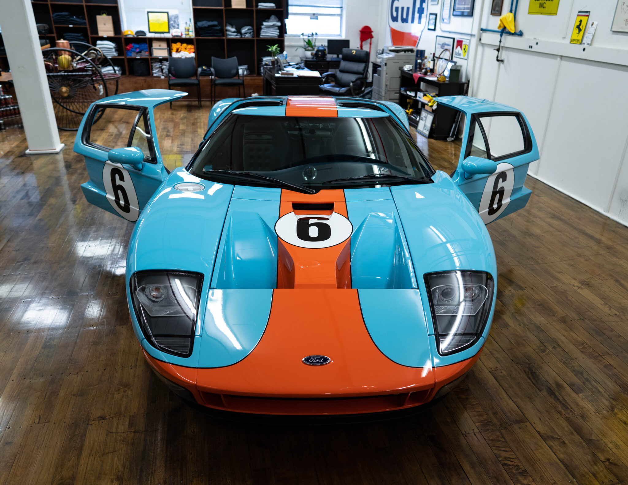 2006 Ford GT40 Heritage Edition - Black Horse Garage